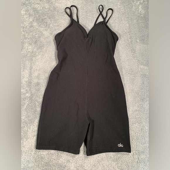 ALO Yoga | Pants & Jumpsuits | Alo Yoga Black Romper Bodysuit | Poshmark